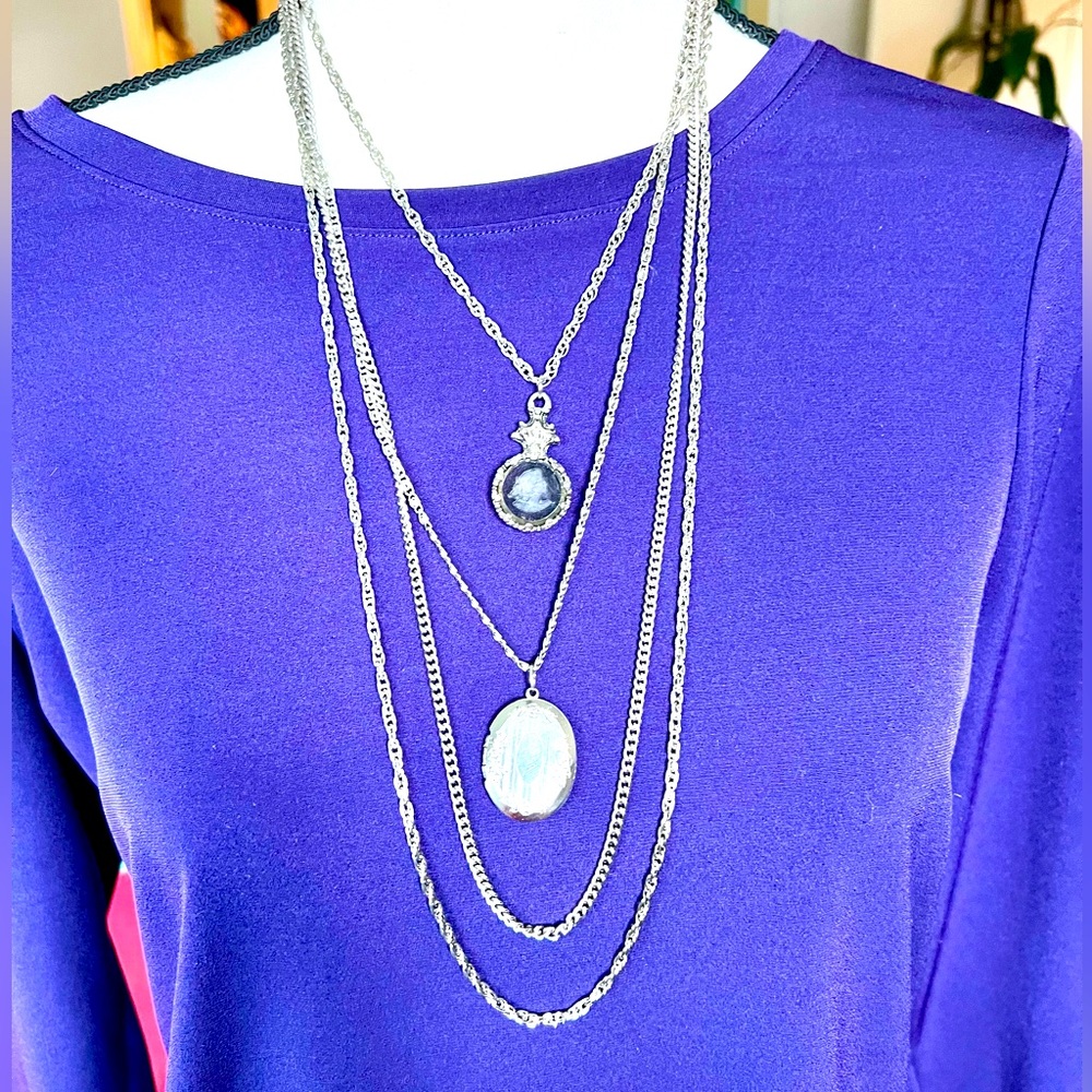 Goldette Vintage Four Chain Necklace Photo Locket Int… - Gem